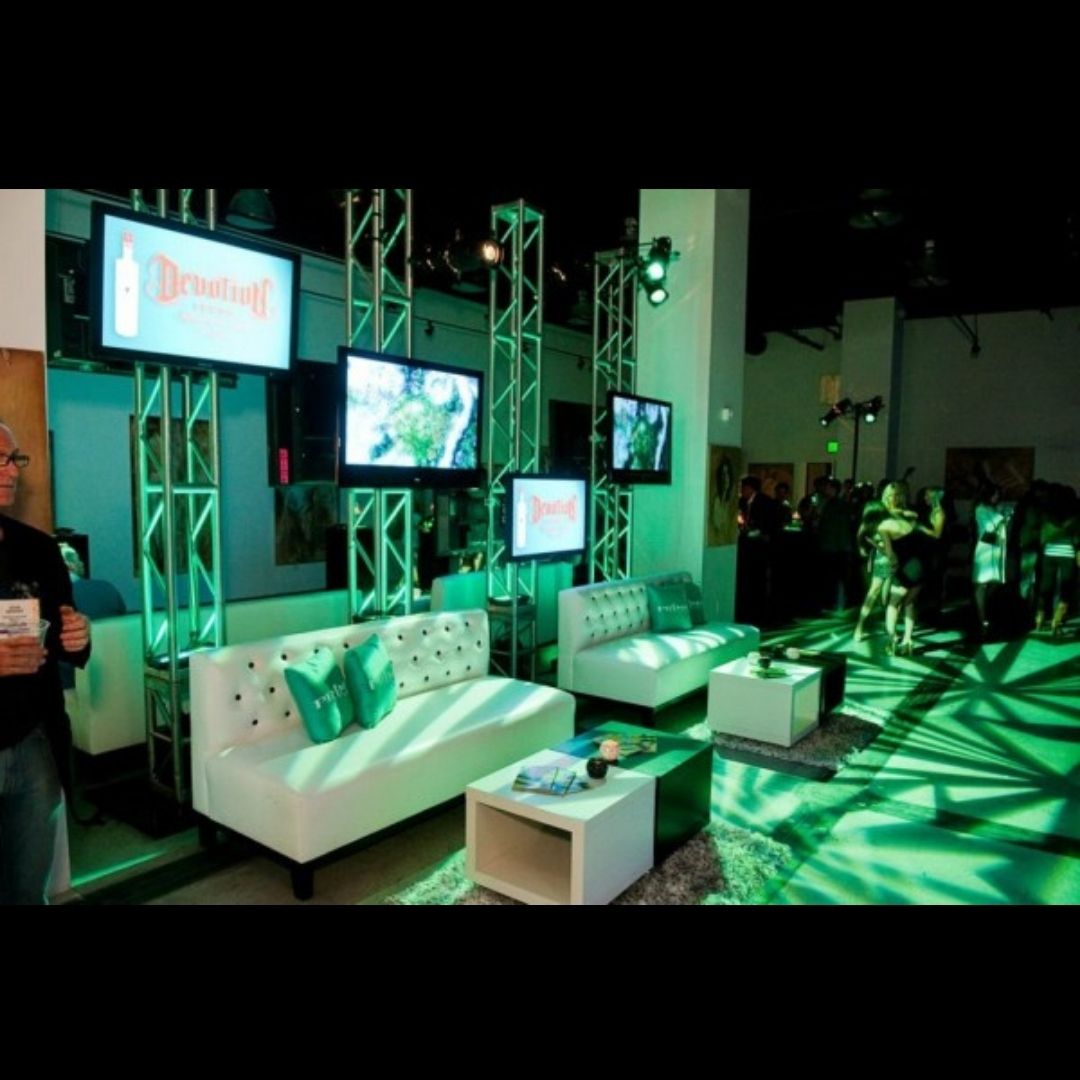 TV RENTAL MALAYSIA - IN 2 MINUTE FROM RM 200 Call 0126597702